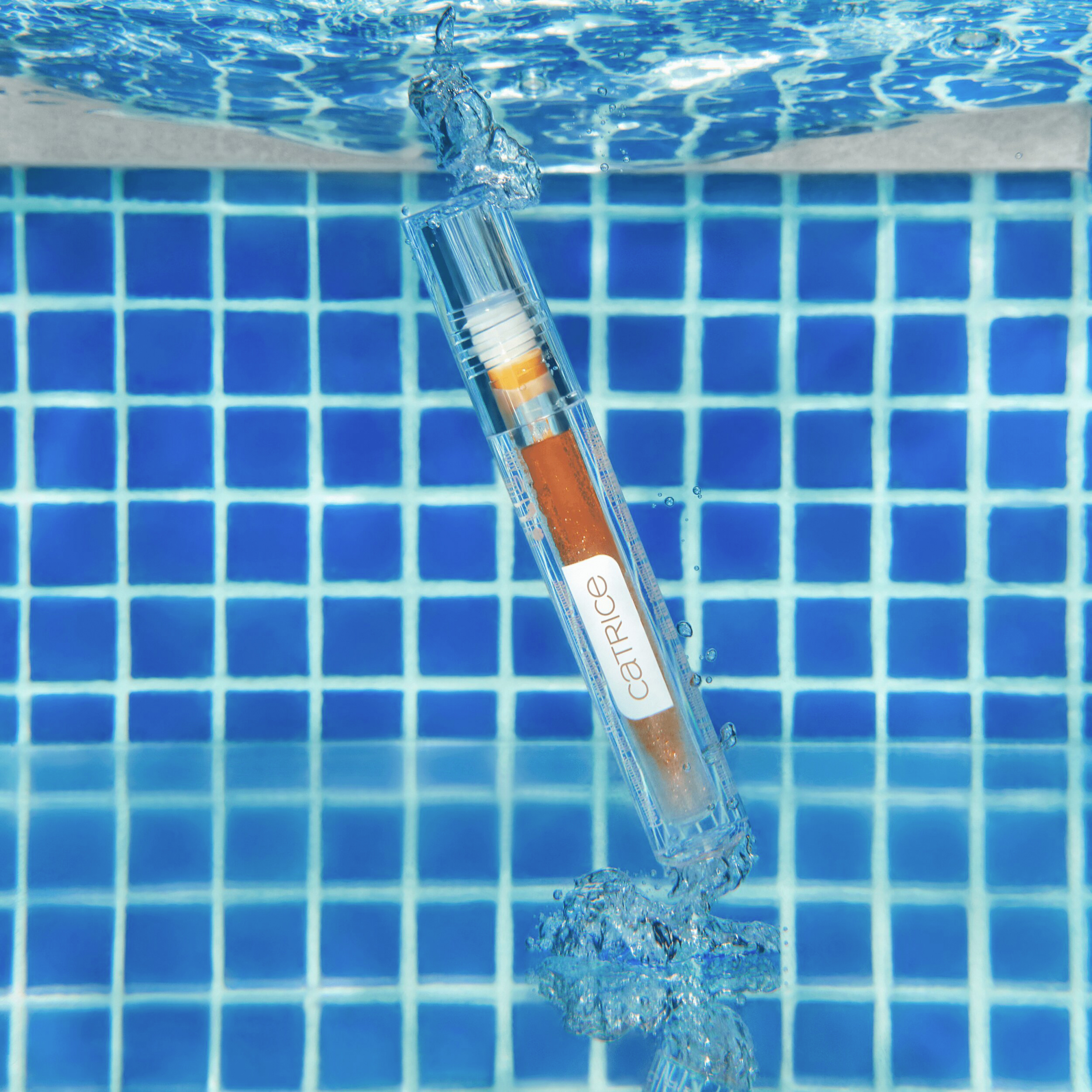 Catrice POOLSIDE OF LIFE Bi-Phase Lip Oil C02 Summer Kiss online kaufen ...